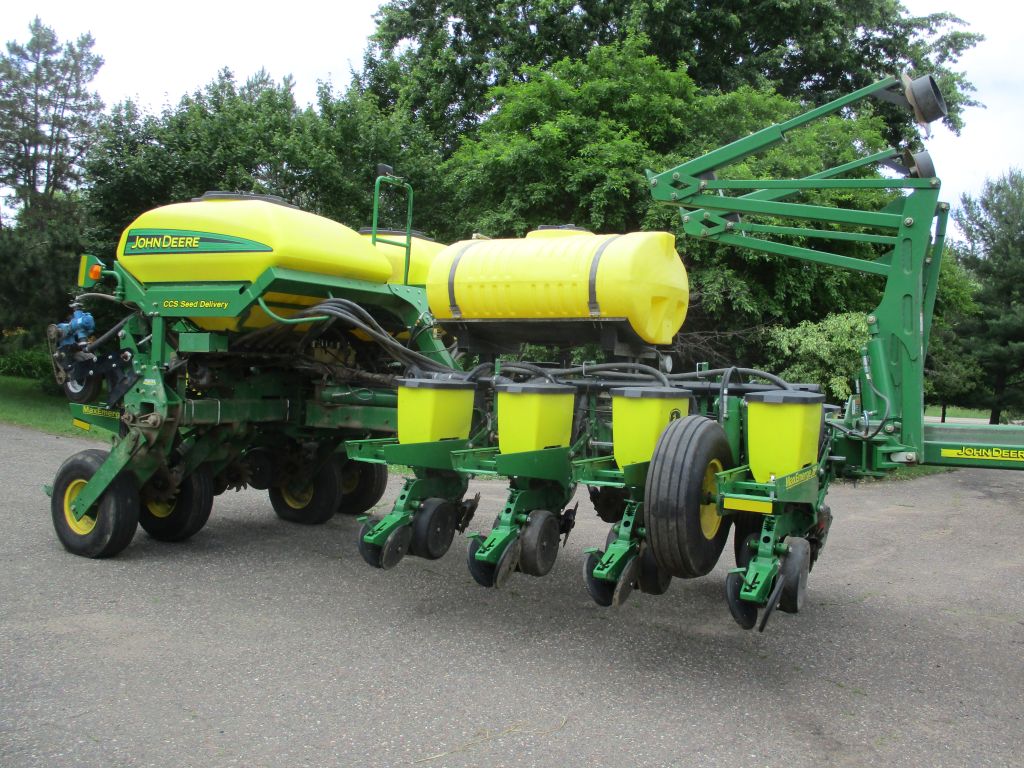 MARVIN SCHROEDER ESTATE | Houghton Auctions